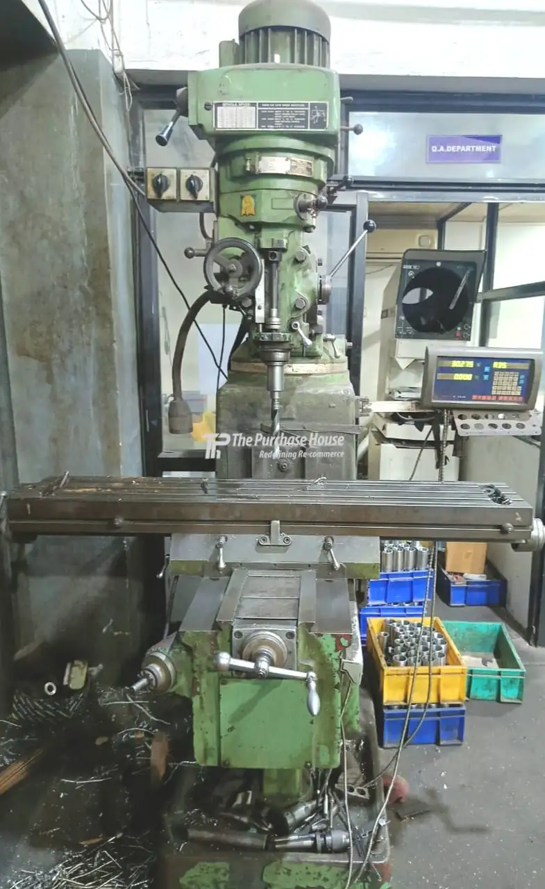 VERTICAL MILLING MACHINE