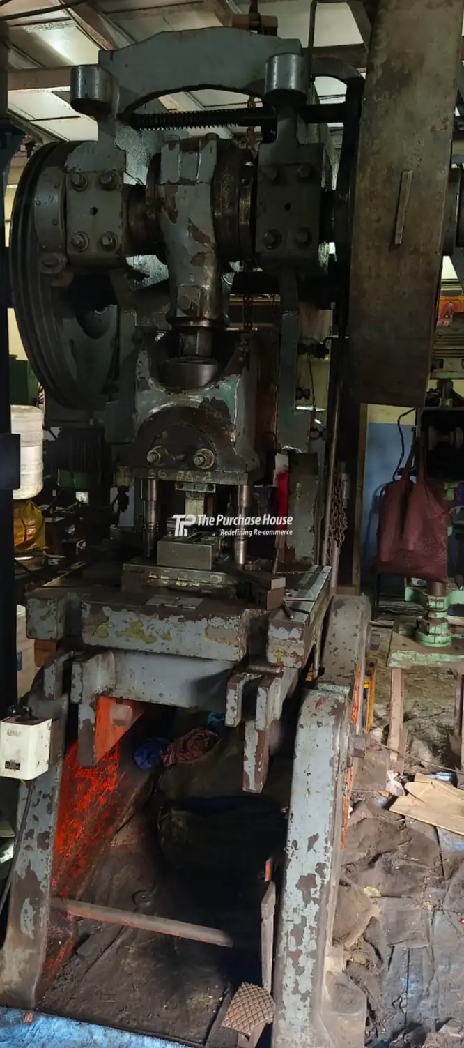 POWER PRESS MACHINE
